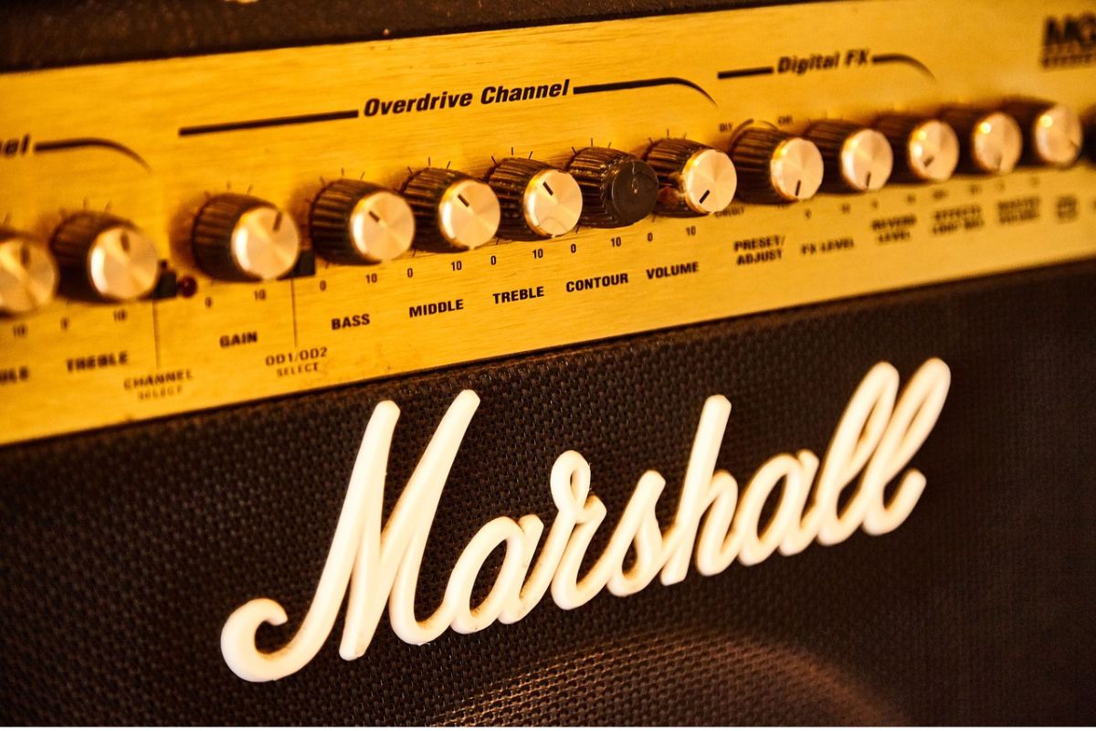 ชี้เป้า 7 ลำโพง marshall รุ่นไหนดี 2023 ที่เหมาะกับสไตล์คอเพลง